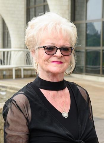 Patricia Connolly - Avis de décès | Coopérative funéraire de l'Outaouais